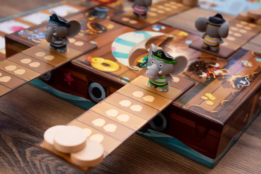 2024 The Evolution of Board Games: Digital Play - Tsingbei
